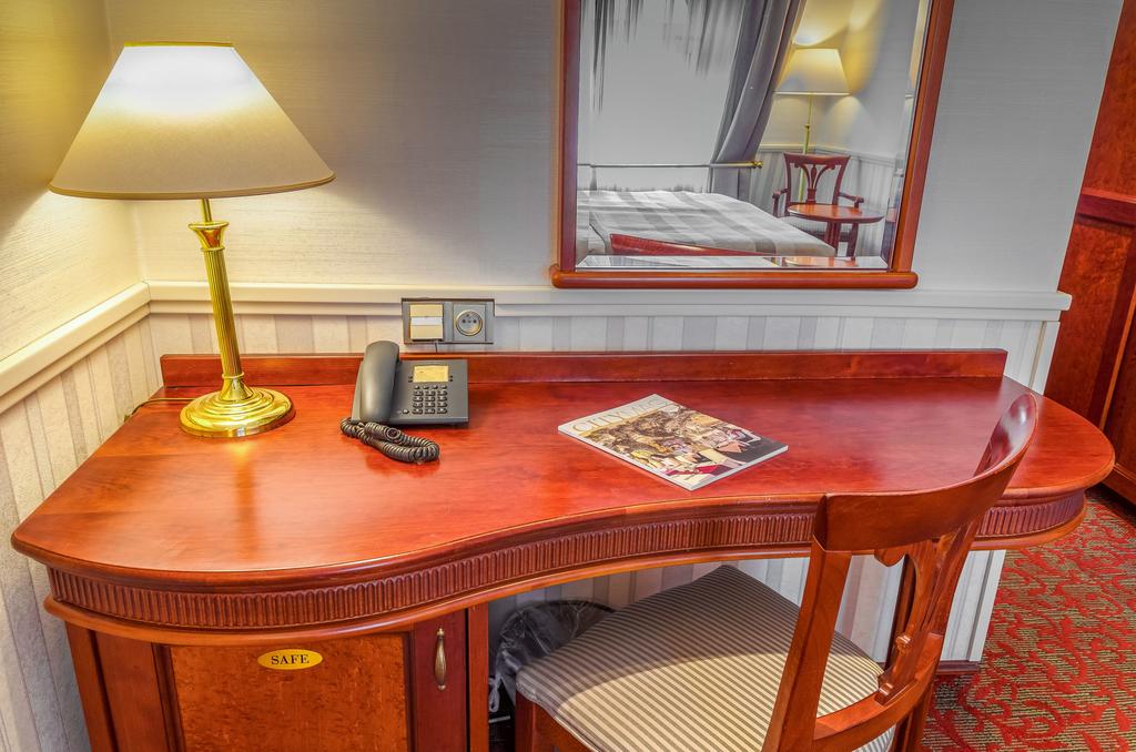 Отель ADRIA 4*, Прага / Prague Чехия: цены на отдых, фото, отзывы ...