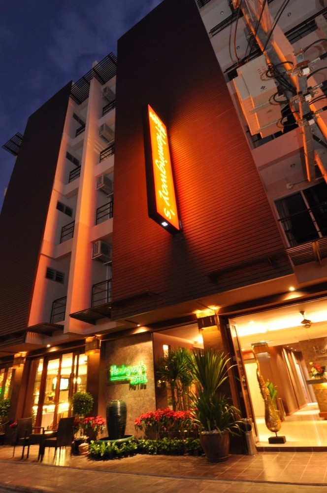 Отель HEMINGWAYS HOTEL 3*, о.Пхукет. Пляж Патонг / Phuket. Patong Beach ...