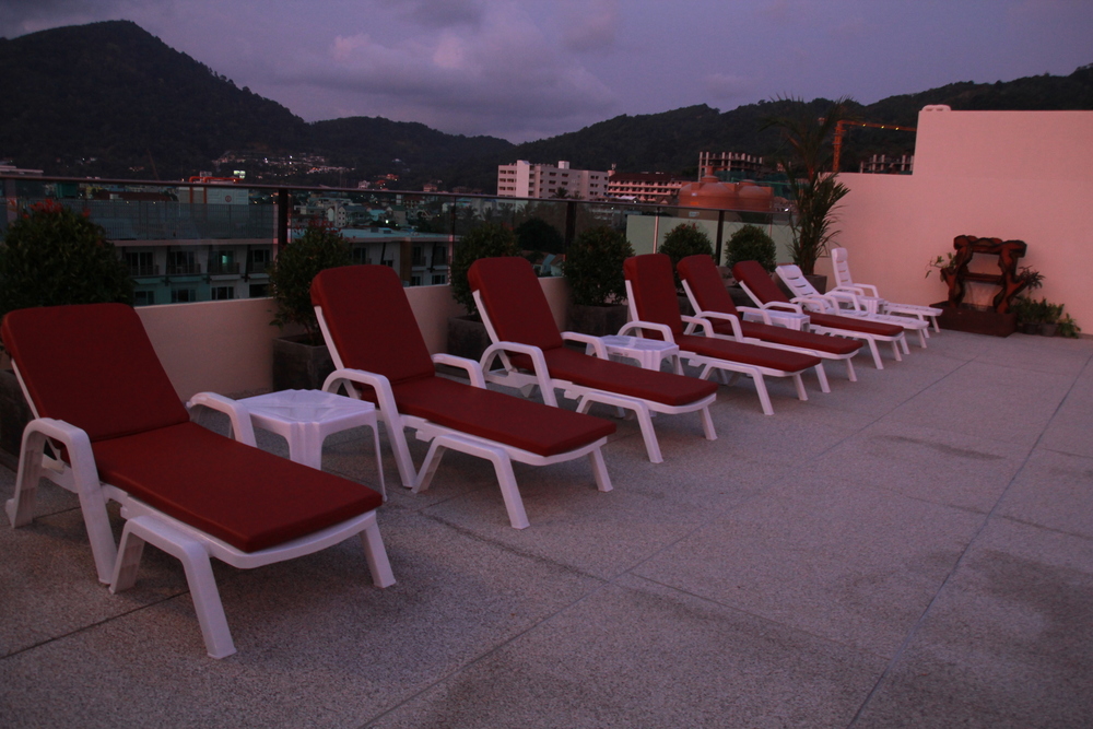 Отель HEMINGWAYS SILK HOTEL 3*, о.Пхукет. Пляж Патонг / Phuket. Patong ...