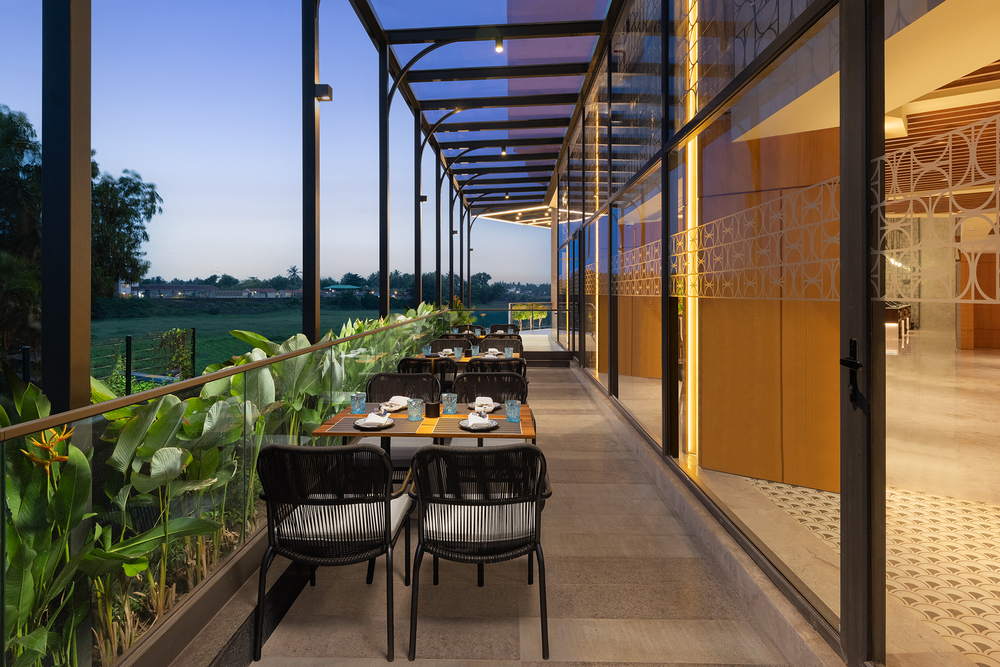 Отель COURTYARD BY MARRIOTT GOA COLVA 4*, Южный Гоа. Колва / South Goa ...