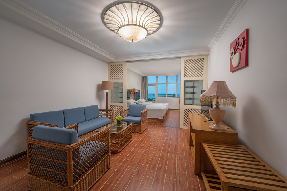 Отель SANYA HUAYUAN HOT SPRING SEAVIEW RESORT 4*, о.Хайнань. Бухта ...
