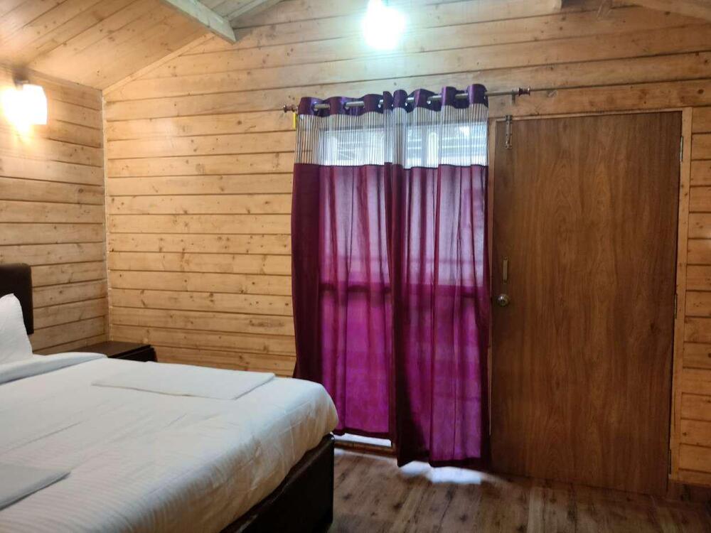 Отель ROCK BITE RESORT -*, Северный Гоа. Морджим / North Goa. Morjim ...