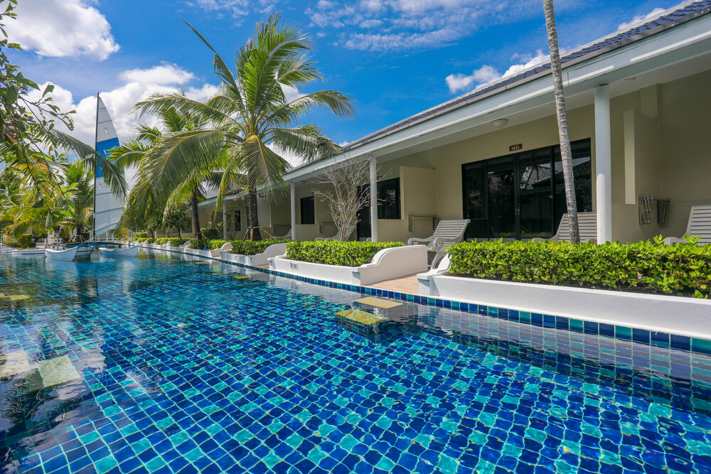 Отель TUANA HOTELS BROOK RESORT & VILLAS (ex. TUANA HOTEL BROOK POOL ...